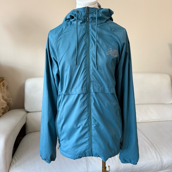 New Balance | Jackets & Coats | New Balance Mens Full Zip Lightweight ...